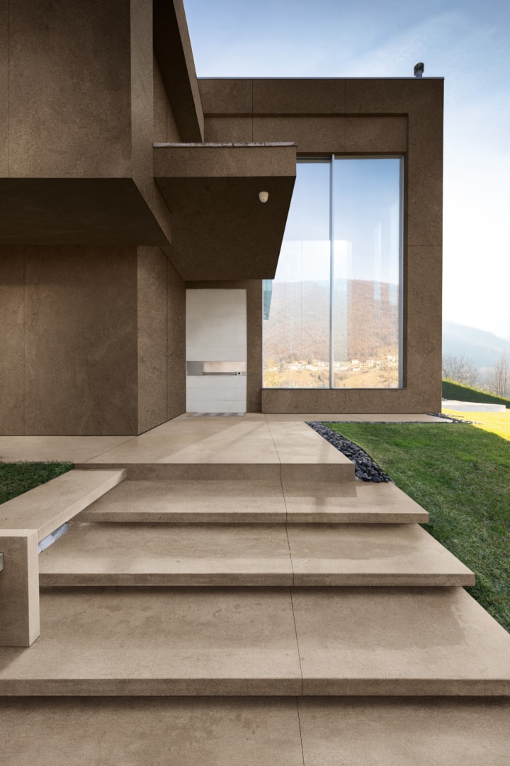 Dust Brown - Satariano